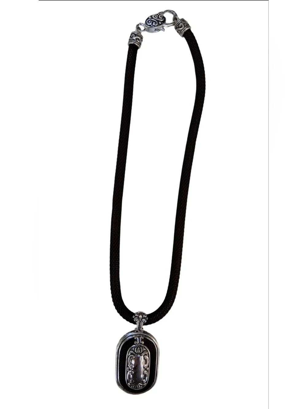 Vintage | Jewelry | Vintage Silvertone Baroque Oval Pendant Necklace ...